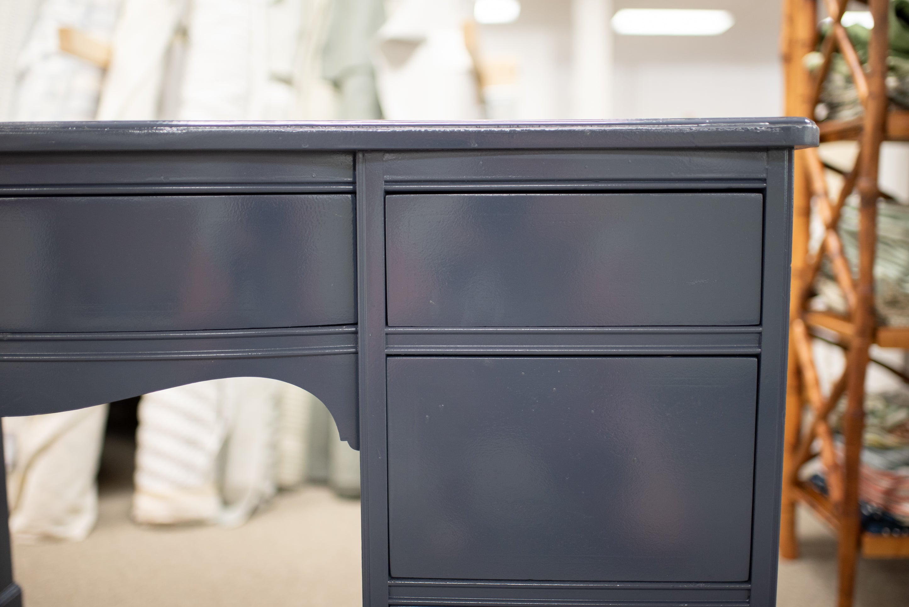 Hale navy lacquered desk – Winston's Collection